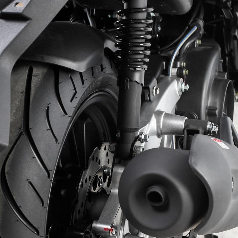 SKUTER LONGJIA EASYMAX 125 - BEL